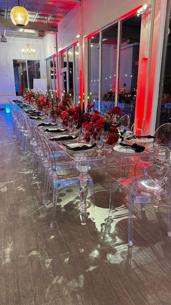 ADELINE - CLEAR ESTATE TABLE - CLASS EVENT RENTALS